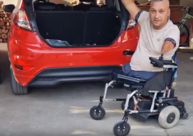 Gallarate: Una serata per aiutare Minus affetto da focomelia - Rete55